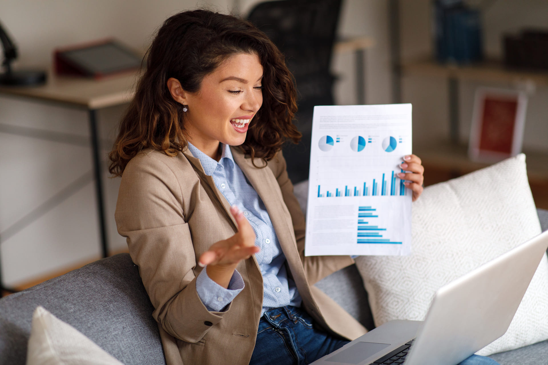 Attribution Models Explained: Types, Benefits & How to Choose the Right One